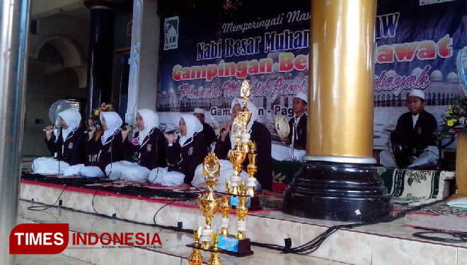 SMAISAKA Tanamkan Kecintaan Pada Nabi Melalu Festival Banjari - TIMES ...