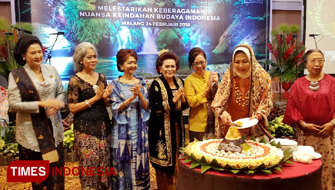 KCBI Malang Raya Ajak Masyarakat Mencintai Kain Nusantara - TIMES Indonesia