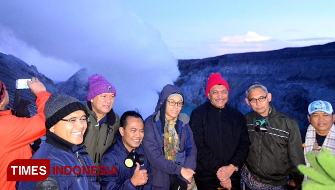 Gunung Ijen Kian Naik Pamor karena Aksi Luhut, SMI, dan Agus Marto ...