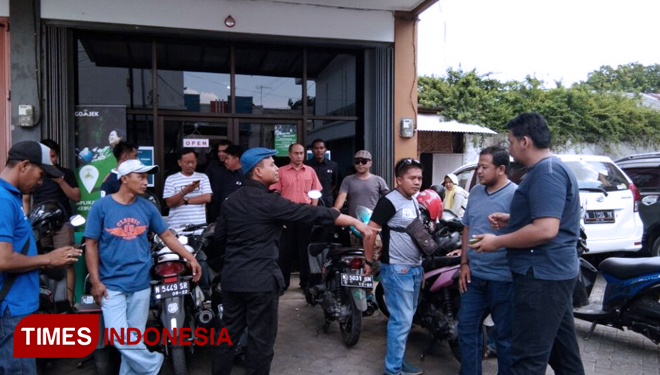 Skema Diubah, Driver Gocar Geruduk Kantor Go-Jek - TIMES Indonesia