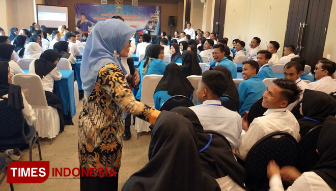 Ini Tips Tangkal Radikalisme versi Istri Bupati Malang - TIMES Indonesia Ini Tips Tangkal Radikalisme versi Istri Bupati Malang - TIMES Indonesia
