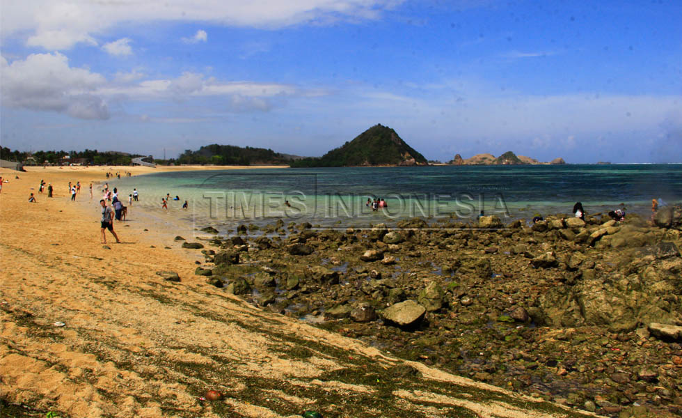 Kecantikan Putri Mandalika di Lombok Tengah - TIMES Indonesia