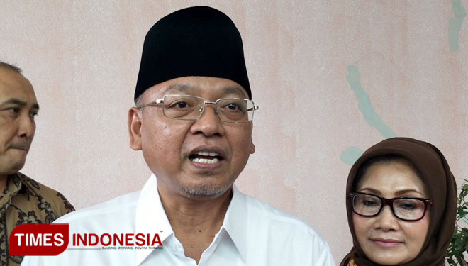 Rendra Kresna Mundur dari Jabatan Ketua DPW Partai NasDem Jatim - TIMES ...