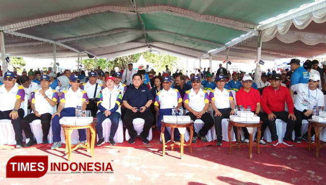 Kirab Api Obor Tiba di Bali, Pastika: Ini Simbol Persaudaraan - TIMES ...