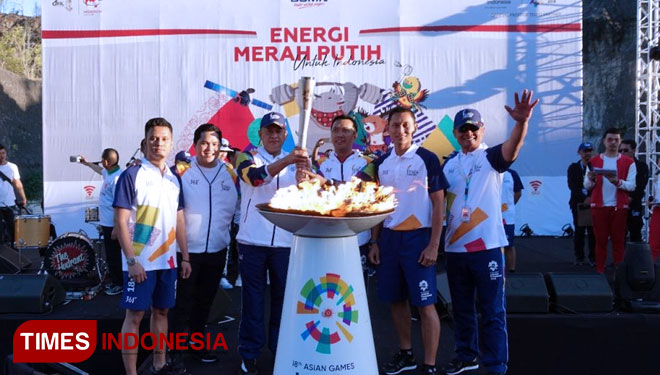 Kirab Obor Api Asian Games, Telkom Gelorakan Energi Merah Putih di Bali ...
