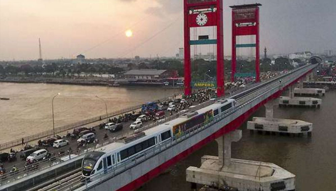 Atlet dan Official Gunakan LRT dari Bandara - JSC - TIMES Indonesia