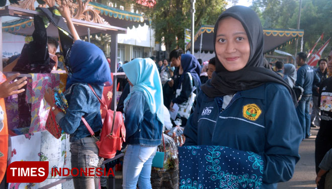 Cegah Stunting, Mahasiswa KKN Unej Ciptakan Abon Lele - TIMES Indonesia Cegah Stunting, Mahasiswa KKN Unej Ciptakan Abon Lele - TIMES Indonesia