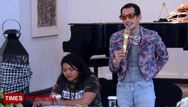 Malang Batik Parade Tampilkan 15 Karya Desainer Batik Indonesia - TIMES ...