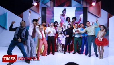 Tampilkan Gaya Retro 80an, AMM Hibur Malang Fashion Runway - TIMES ...