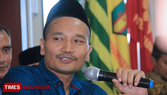 Berisi NU Organisais Radikal, PCNU Banyuwangi Minta Buku untuk SD ...