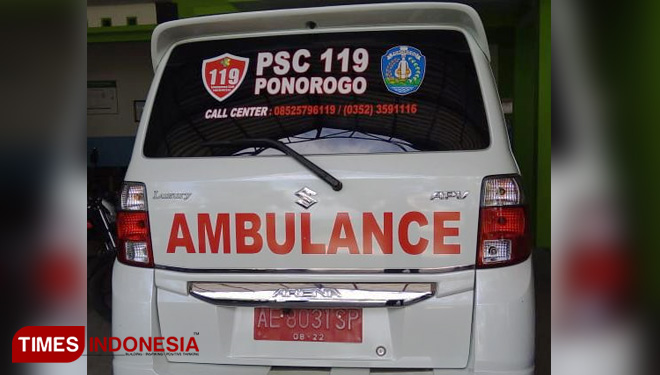 Dinas Kesehatan Ponorogo Sediakan Ambulanns Gratis untuk Laka Lantas - TIMES Indonesia