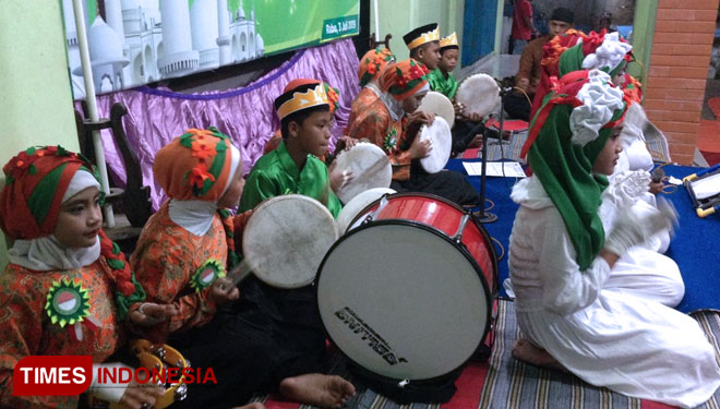 Hadrah Banjari Cilik SDN Kejuron, Kota Madiun Meriahkan Acara Pengajian ...