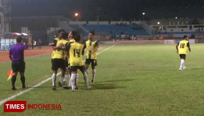 Laga Perdana yang Dramatis, PSM Madiun Berbagi Angka dengan Persibo ...