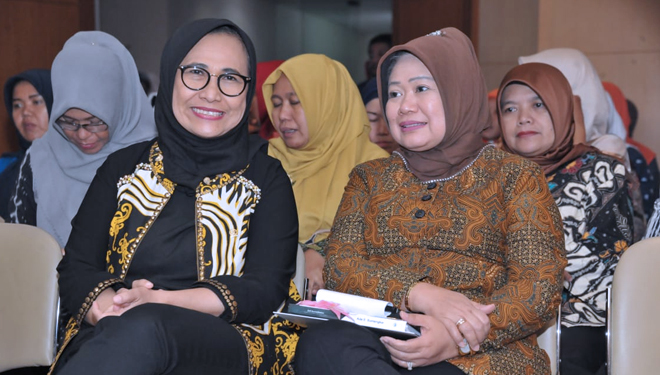 Hetifah Sjaifudian Dorong PAUD untuk Siap Akreditasi - TIMES Indonesia