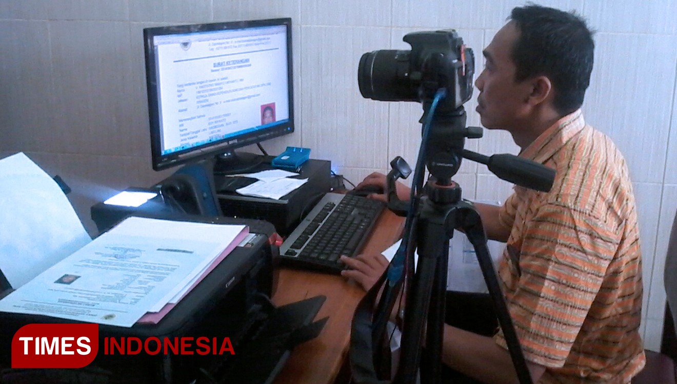 Pemkab Sragen Usul Pengadaan Blanko e-KTP Bisa Dilakukan Daerah - TIMES ...