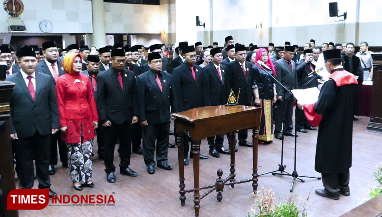 55 Anggota DPRD DIY Dilantik, Ini Pesan Sultan HB X - TIMES Indonesia