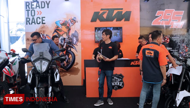 KTM Usung Pendatang Baru Seri Legendaris di Ajang IIMS 2019 - TIMES ...