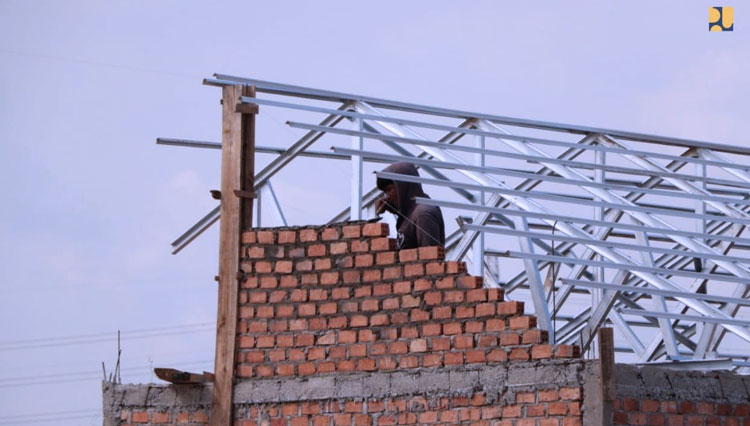 Soal Backlog Perumahan, Kementerian PUPR RI Siapkan Tiga Program ...