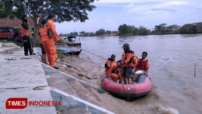 Korban Belum Ditemukan, Tim Gabungan Cari Hingga ke Muara Bengawan Solo ...
