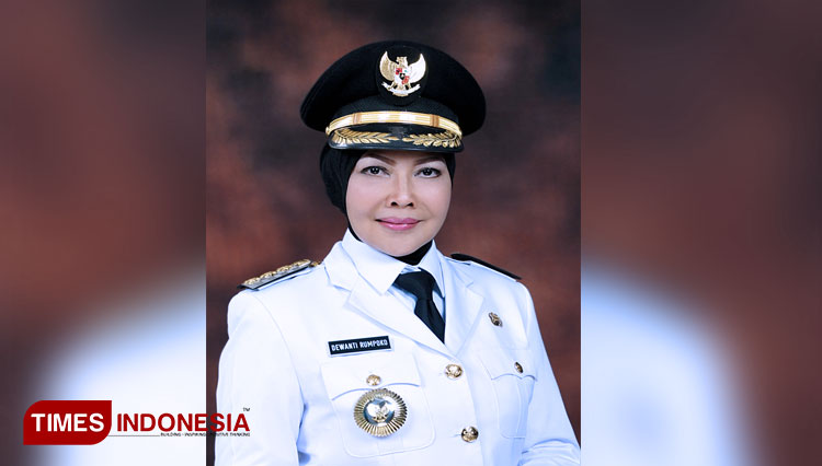 Dewanti Rumpoko, Kepala Daerah Wanita Pertama Malang Raya yang Melek ...