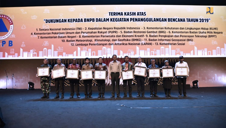 Dukung Penanggulangan Bencana, Kementerian PUPR RI Dapat Penghargaan ...
