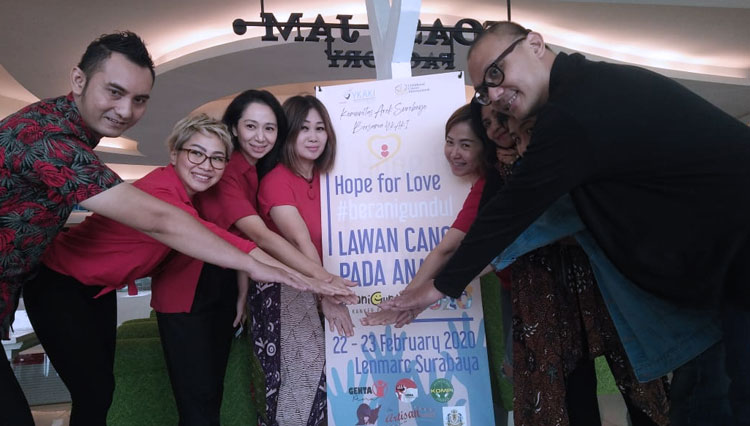 Berani Gundul Bersama YKAKI, Dukungan untuk Penyintas Kanker - TIMES ...