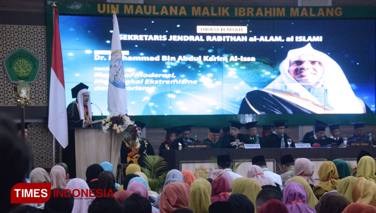 Getting Closer with Al Issa, the World Islamic Moderation Figure ...