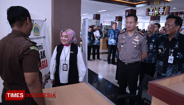Kunjungi Gresik, Tim Kemenpan-RB Puji Mal Pelayanan Publik - TIMES Indonesia