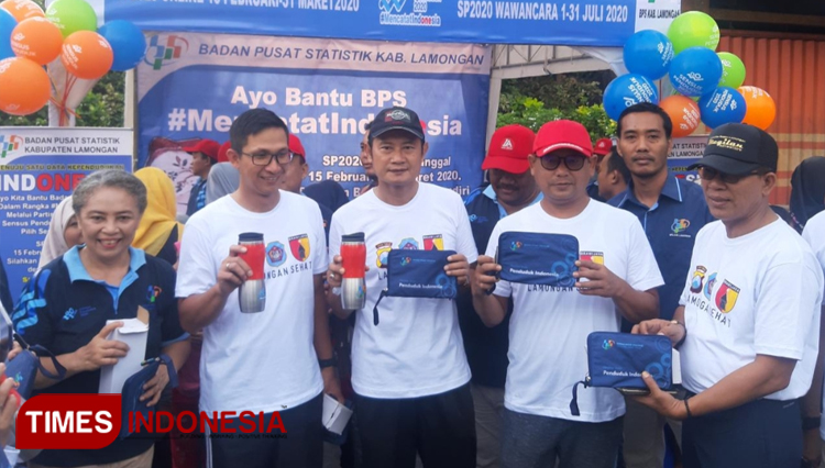 Sensus Penduduk Online 2020, Bupati Lamongan Beri Contoh - TIMES Indonesia