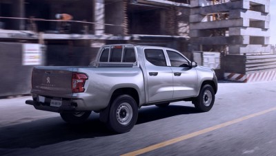 PSA Luncurkan SUV Double Cabin New Peugeot Landtrek, Ini Spesifikasinya - TIMES Indonesia