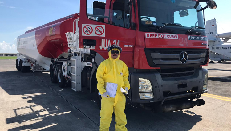 Tetap Melayani, Pertamina Gunakan APD Sesuai Standar Kesehatan saat ...