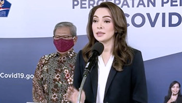 Wajah Baru di Tim Gugus Tugas Covid-19, Ini Profil dr Reisa Broto ...