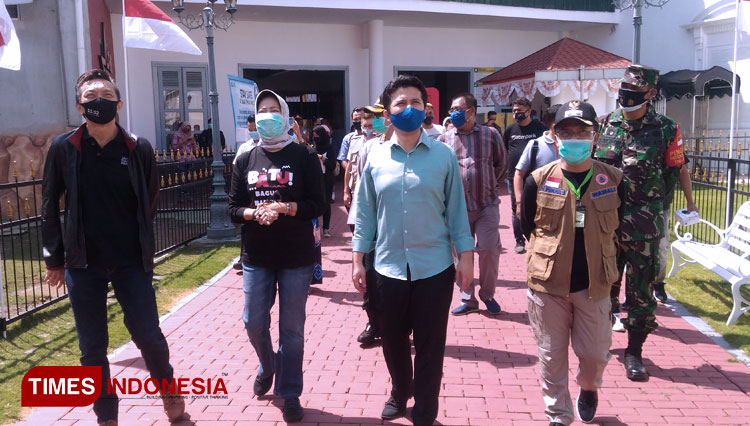 Gubernur Jatim Memuji Pengendalian Covid-19 di Kota Batu - TIMES Indonesia Gubernur Jatim Memuji Pengendalian Covid-19 di Kota Batu - TIMES Indonesia
