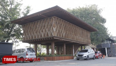 Microlibrary Warak Kayu Terpilih Sebagai Desain Perpustakaan Terbaik ...