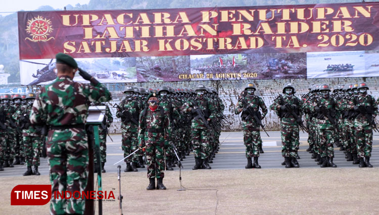 Pangdivif 1/Kostrad Lantik 499 Peserta Latihan Raider Satuan Jajaran ...