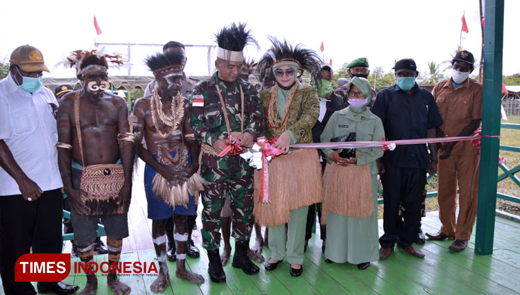 Empat Ketua Adat Distrik Fayit Kabupaten Asmat Ikut Resmikan Koramil ...