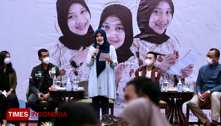 Ipuk Fiestiandani Gandeng Kawula Muda Bangun Banyuwangi Bersama-sama - TIMES Indonesia