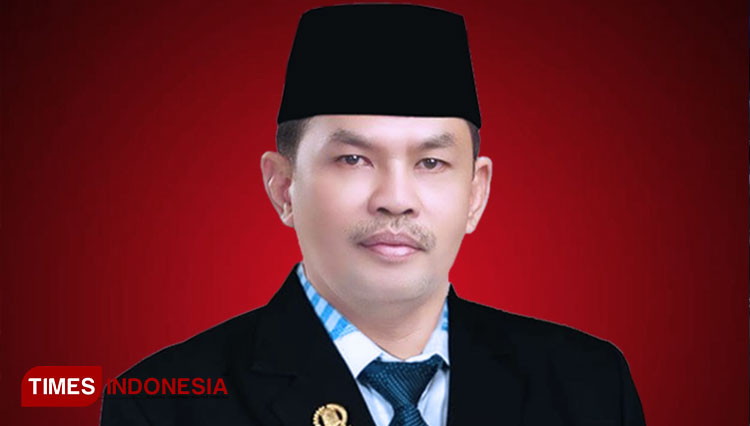 Pasca Gunung Semeru Meletus, Aba Rofik Bersama BMTD Bagikan Sembako ...