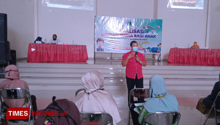 Kisanak Ajak Orang Tua Awasi Penggunaan Internet pada Anak - TIMES ...