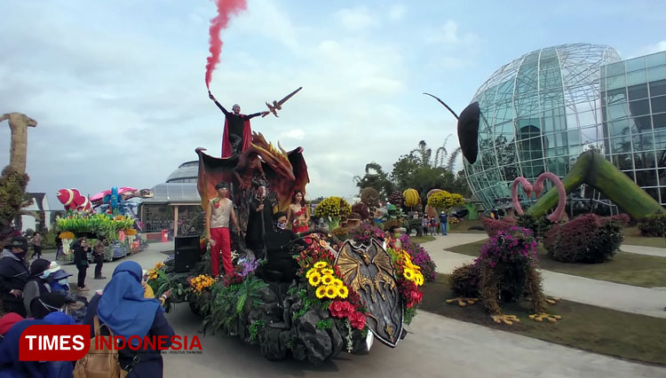 Wow, Ada Parade Bunga di Batu Love Garden - TIMES Indonesia