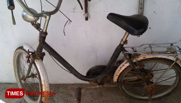 Warga Cirebon Sulap Sepeda Bekas Jadi Minion Keren - TIMES Indonesia