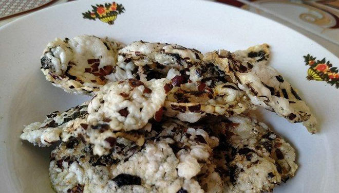 Menikmati Malam Tahun Baru Sambil Ngemil Emping Tike, Cemilan ...