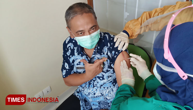 600 Nakes dan Karyawan RSUD Dr Harjono S Ponorogo Mulai Divaksin ...