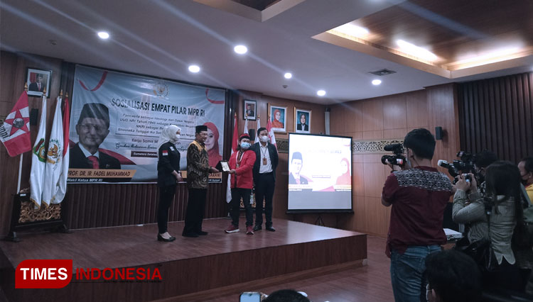 Fadel Muhammad: Generasi Muda Harus Mampu Menjaga Pancasila - TIMES ...