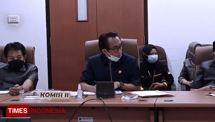 Ketua Komisi II DPRD Bontang Apresiasi Dibukanya Kembali Pujasera ... Ketua Komisi II DPRD Bontang Apresiasi Dibukanya Kembali Pujasera ...