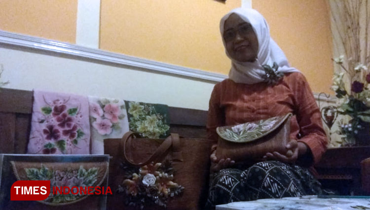 Berawal dari Sobekan Kain Jadi Produk Ornamen Tas Bernilai Tinggi ...
