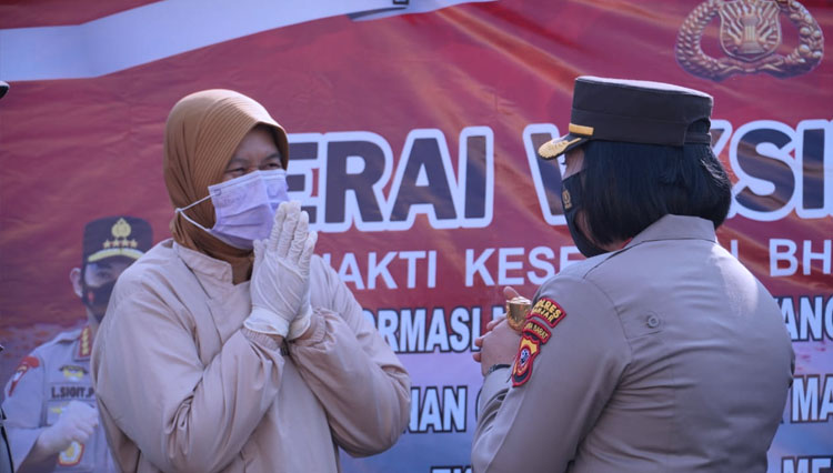 Hari Bhayangkara ke 75, Polres Banjar Buka Gerai Vaksinasi Covid-19 ...