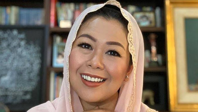 Mundur dari Komisaris Demi Efisiensi Garuda Indonesia, Berapa Gaji Yenny Wahid? - TIMES Indonesia