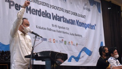 Aklamasi, Hilman Hidayat Jadi Ketua PWI Jabar 2021-2026 - TIMES Indonesia