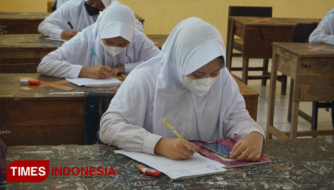 Pemerintah Izinkan Sekolah PTM dengan Aturan Berbeda Di Setiap Wilayah - TIMES Indonesia